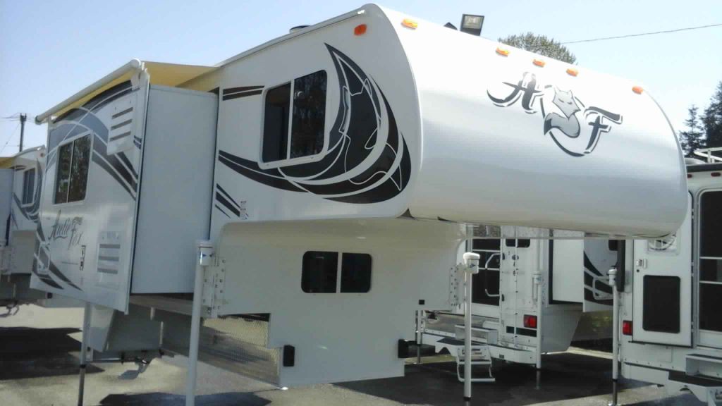 New and Used RV Truck Campers for Sale - RVHotline Canada RV Trader
