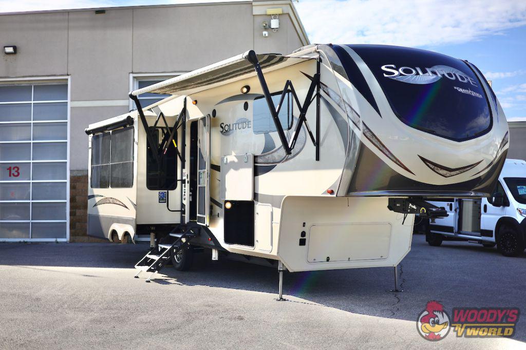 Solitude Fifth Wheels | Grand Design