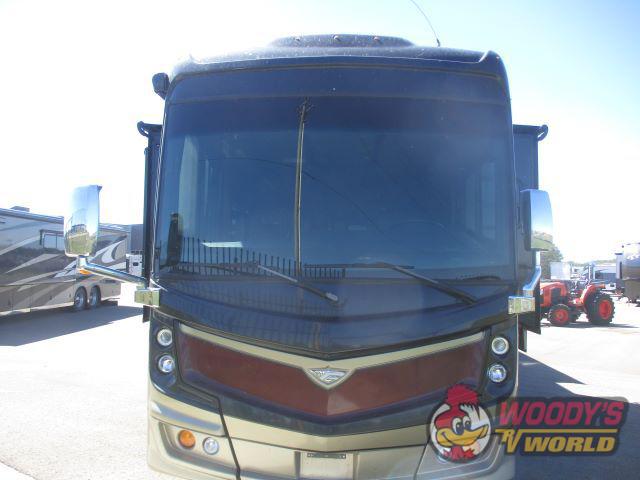 Discovery Motorhomes | Woody's RV World
