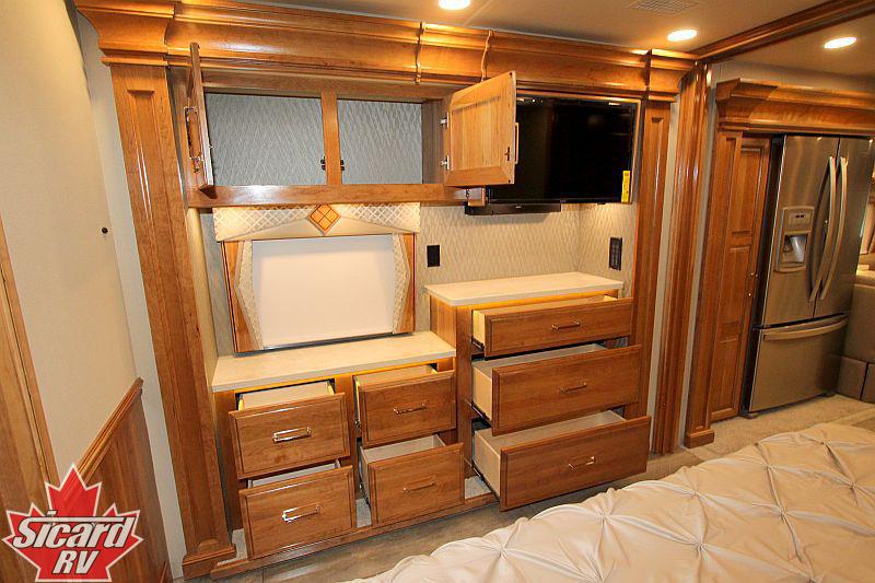 New and Used RV Motorhomes for Sale - RVHotline Canada RV Trader