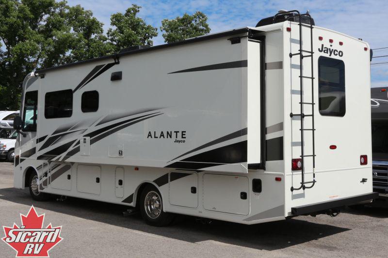 New and Used RV Motorhomes for Sale - RVHotline Canada RV Trader
