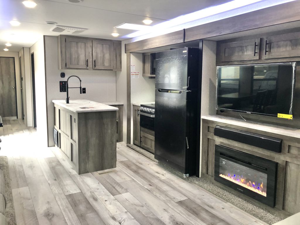 New and Used RV Park Models for Sale - RVHotline Canada RV Trader