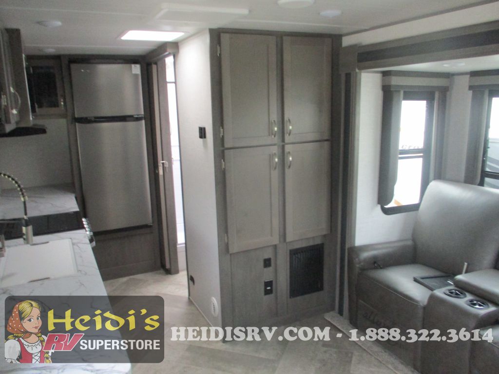 Used RV Travel Trailers for Sale - RVHotline Canada RV Trader
