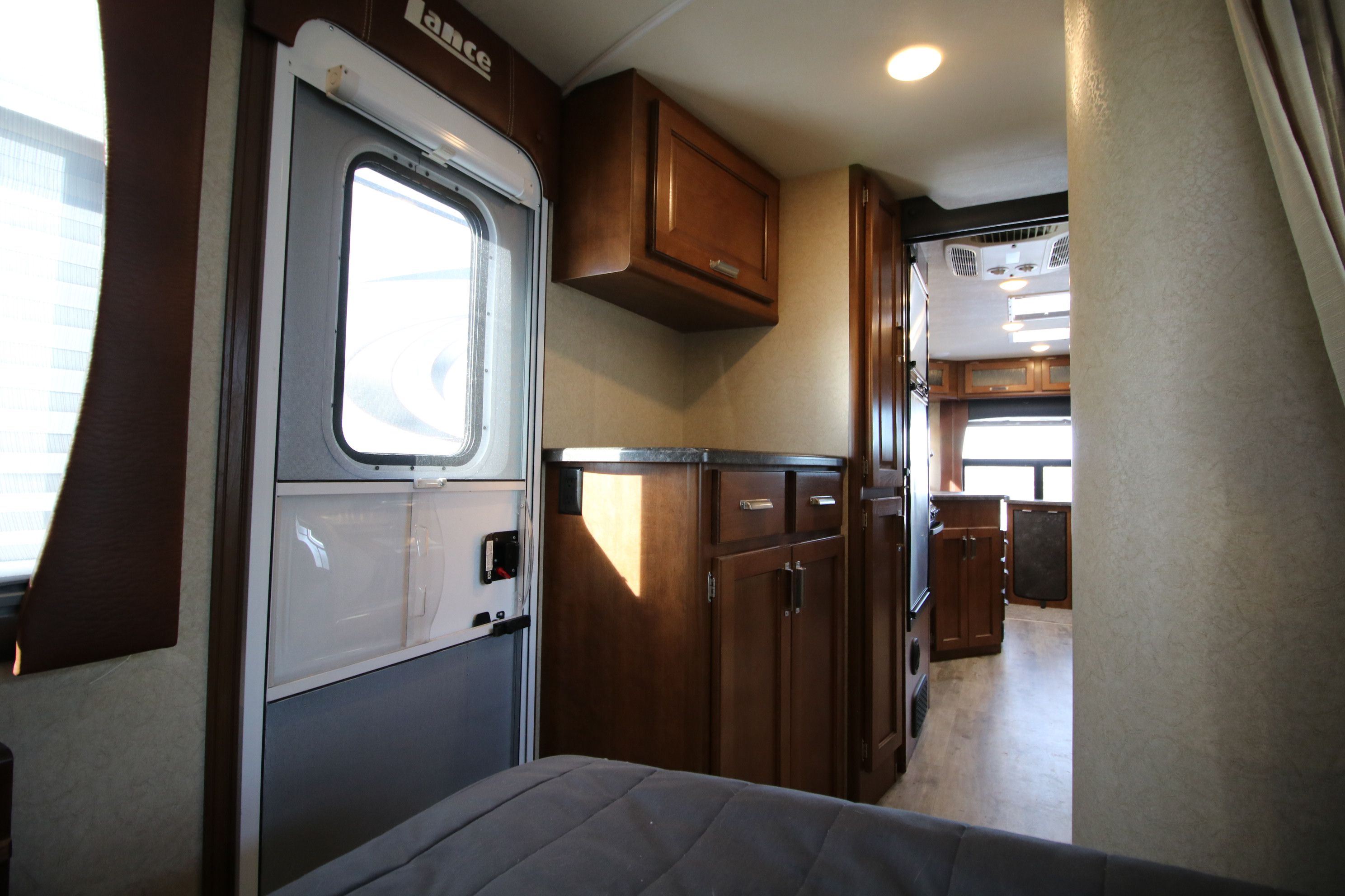New and Used RV Travel Trailers for Sale - RVHotline Canada RV Trader