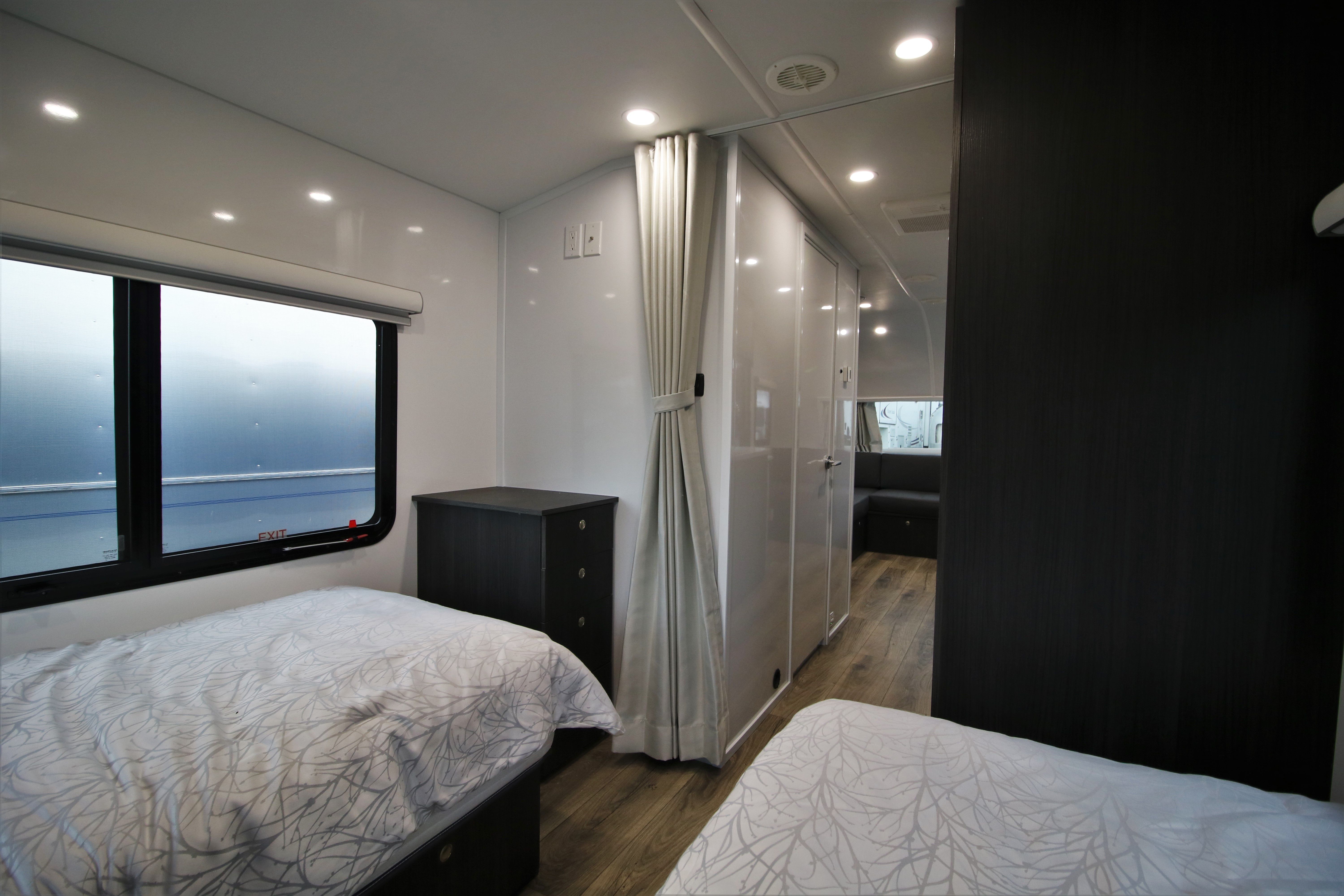 New and Used RV Travel Trailers for Sale - RVHotline Canada RV Trader