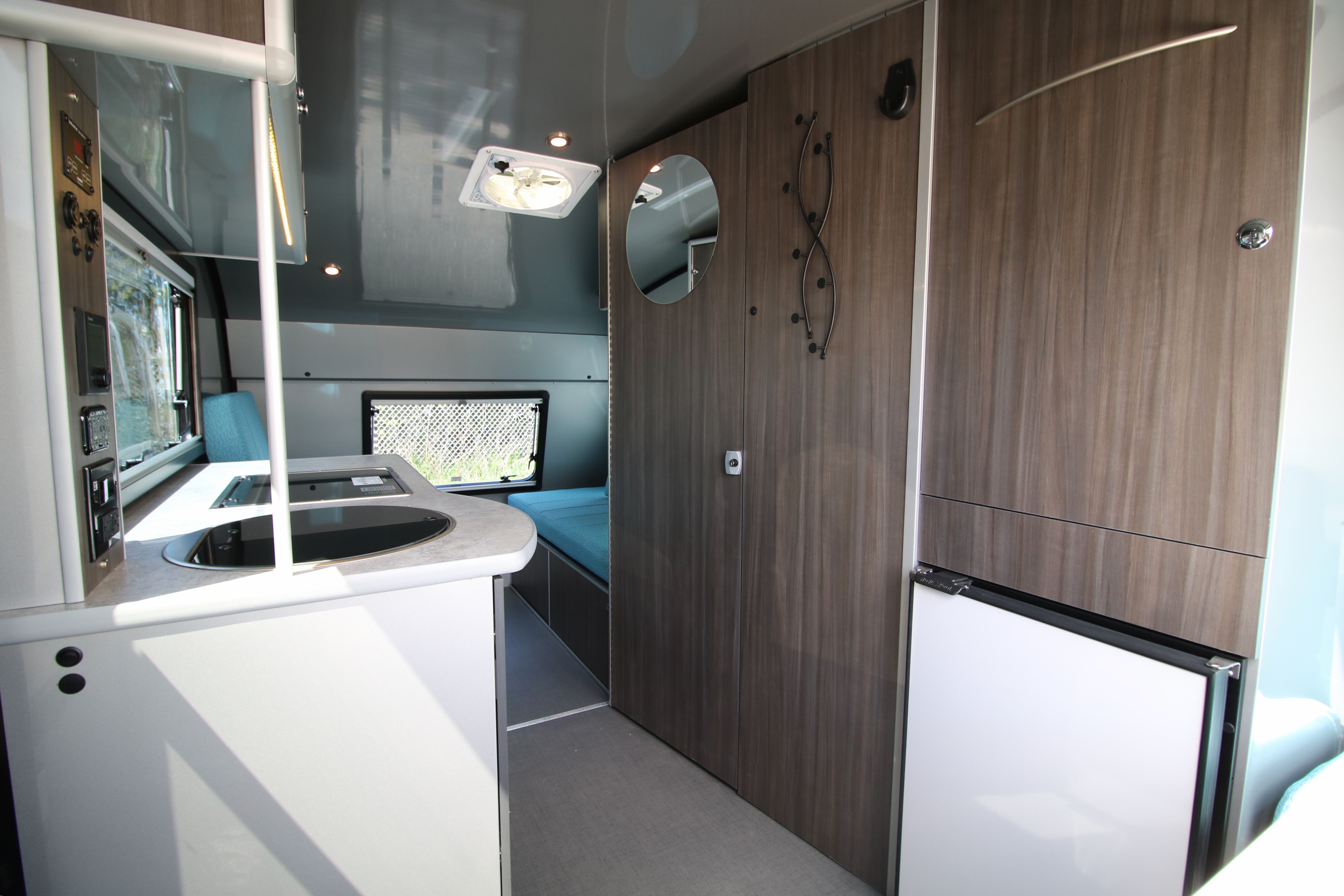 New and Used RV Travel Trailers for Sale - RVHotline Canada RV Trader