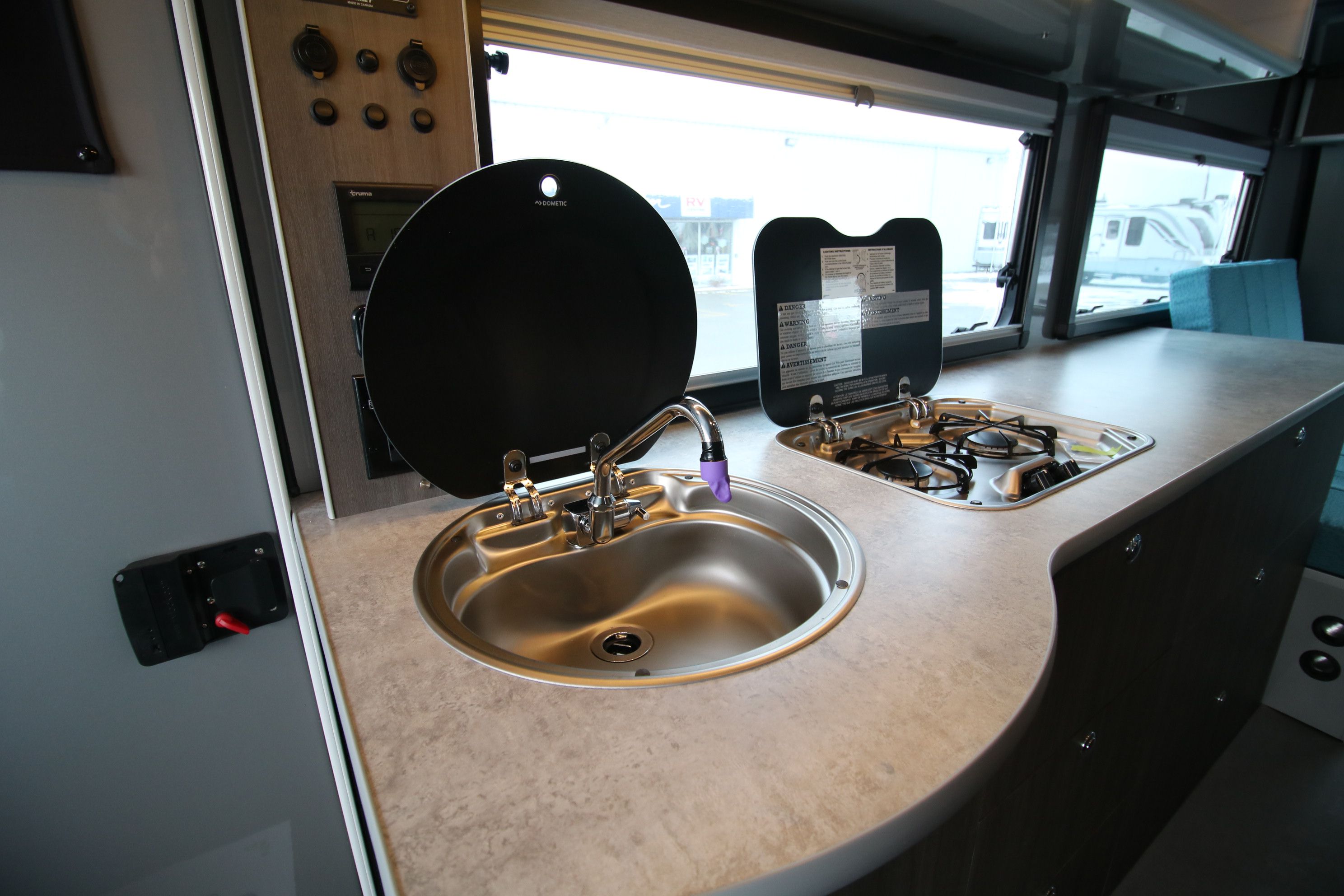 New and Used RV Travel Trailers for Sale - RVHotline Canada RV Trader