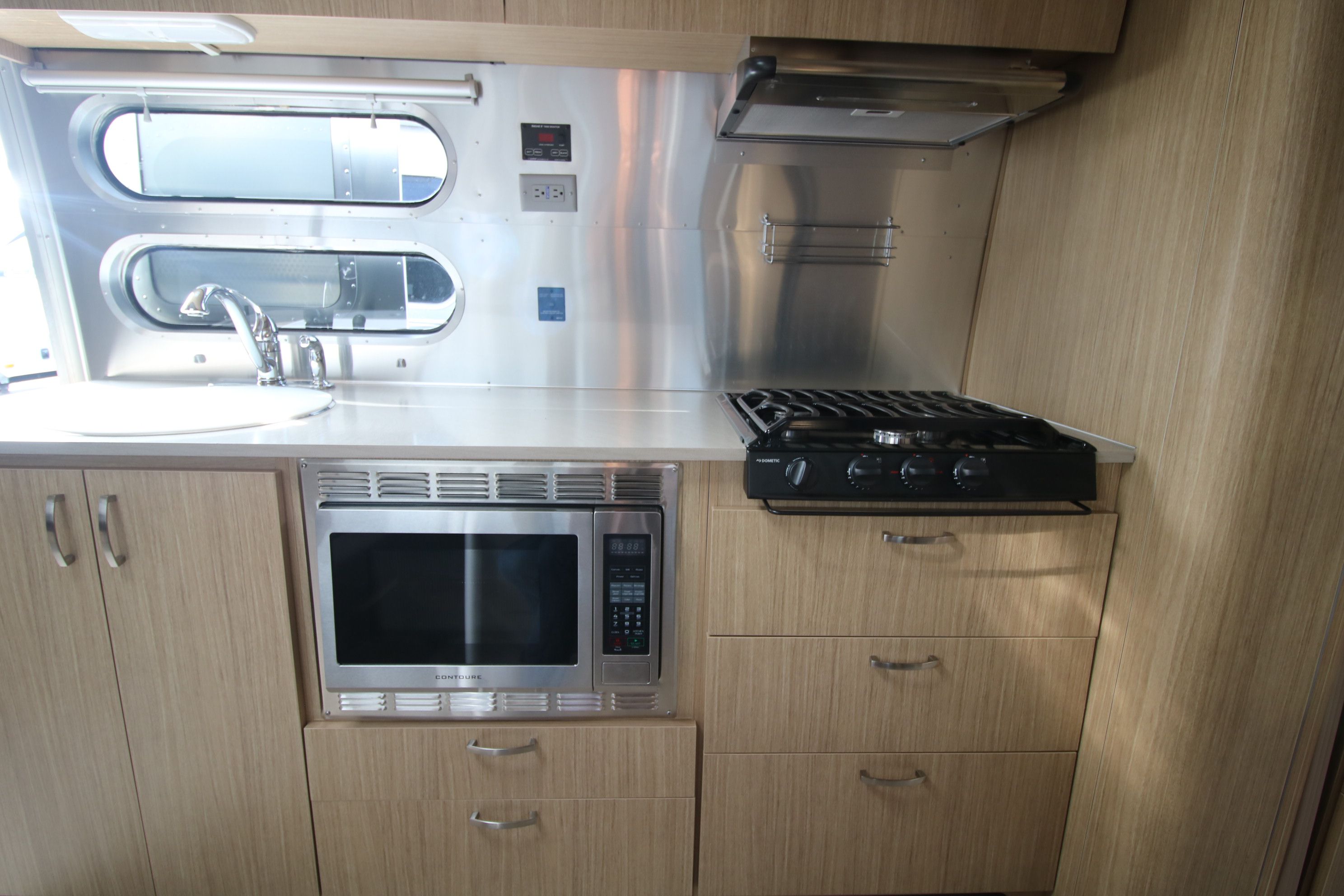 New and Used RV Travel Trailers for Sale - RVHotline Canada RV Trader
