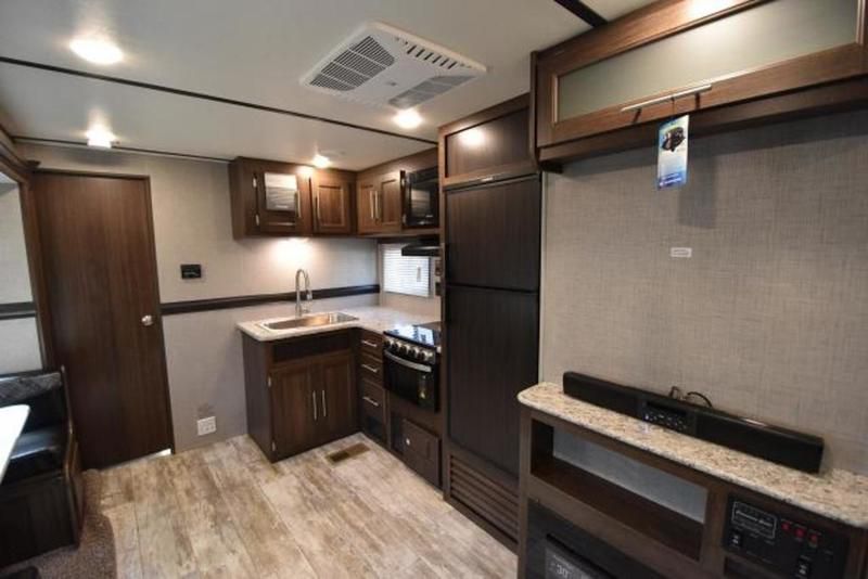 New and Used RV for Sale - RVHotline Canada RV Trader