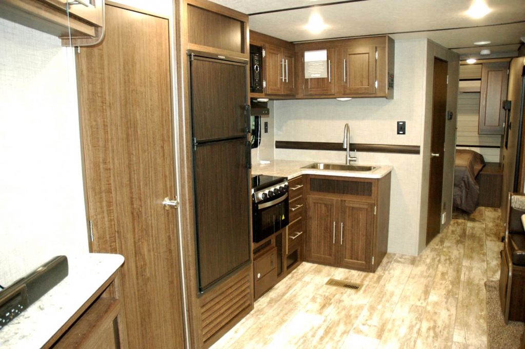 New and Used RV for Sale - RVHotline Canada RV Trader