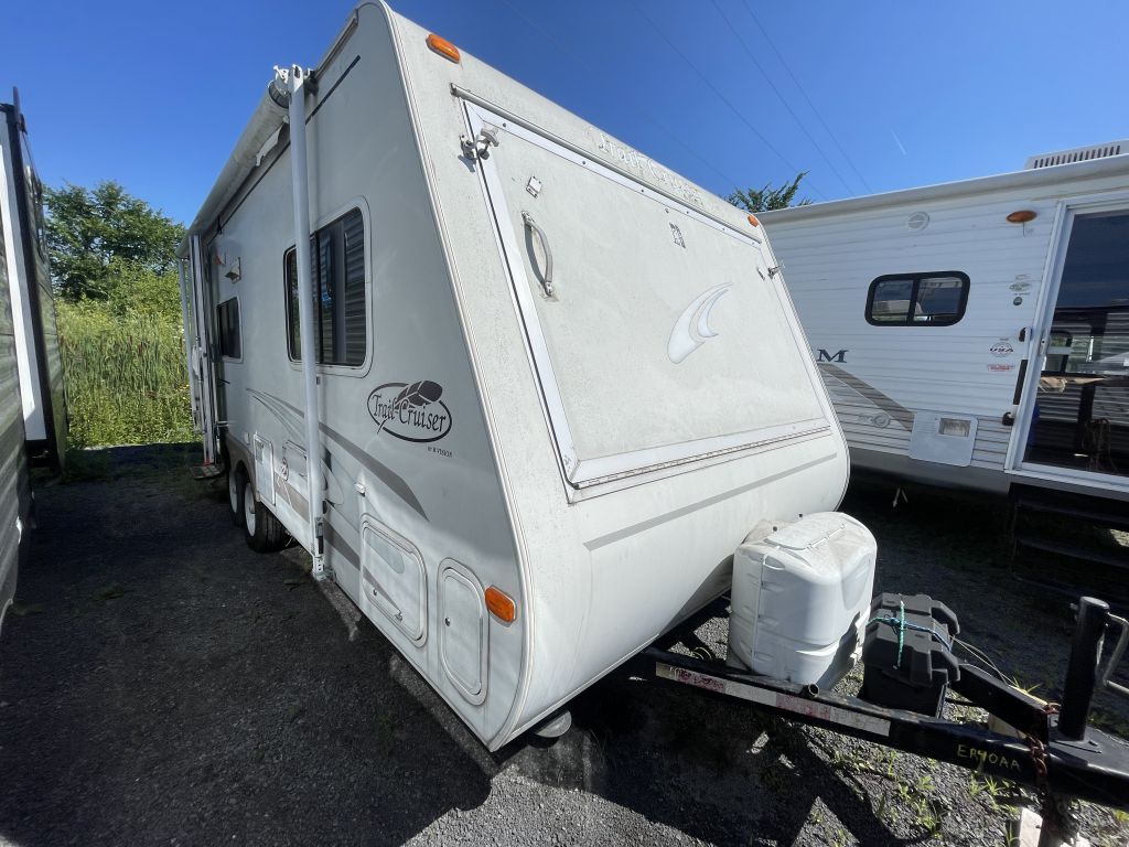 2004 Trailight R-vision R-vision Travel Trailer #ER40AA | Endless Roads ...