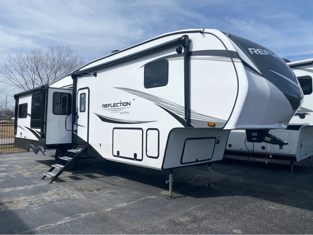 Reflection Fifth Wheels | Bill Thomas Camper Sales | Missouri