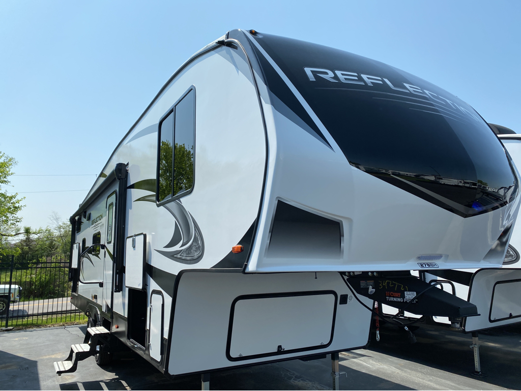 Reflection Fifth Wheels | Bill Thomas Camper Sales